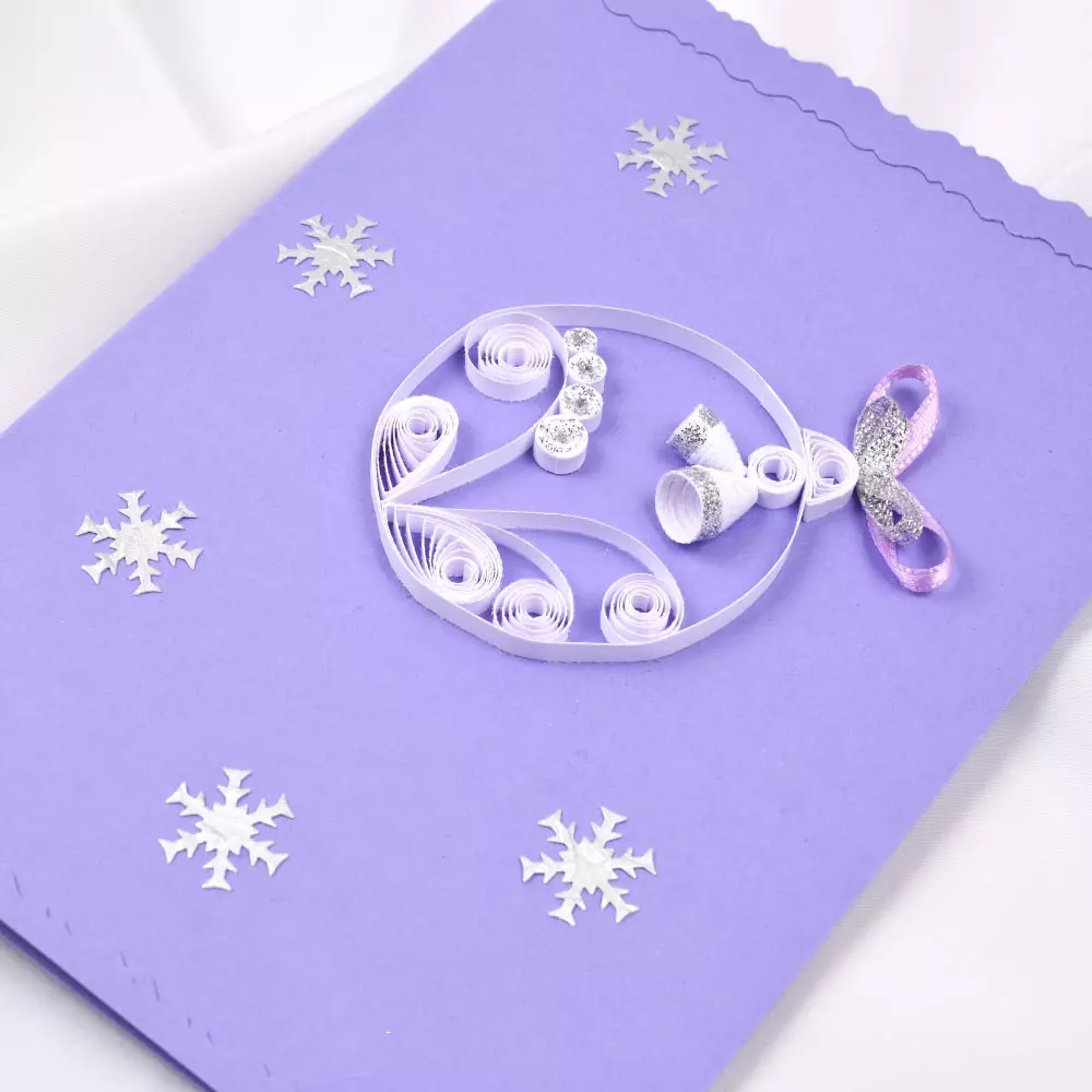 Ugušivanje za novu godinu. Upeštenje: razglednice, snjegovići, božićna igračka, božićna stabla, simbol 2015