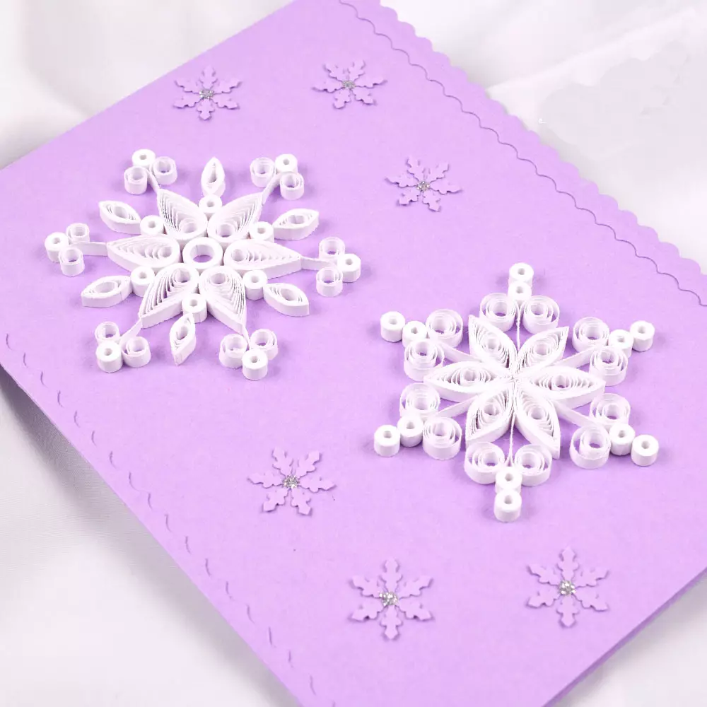 Jaunajam gadam. Quilling: pastkartes, sniegavīri, Ziemassvētku rotaļlieta, Ziemassvētku egas, simbols 2015