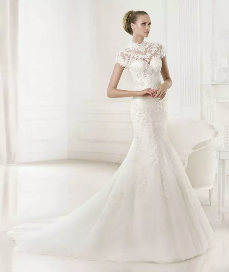 Gaun pengantin 2015: Warna-warna modis, tongkat dan aksesori