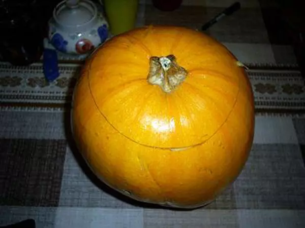 Pumpkin en Halloween: Como facer unha cabaza en Halloween faino vostede mesmo, ideas e fotos de cabazas
