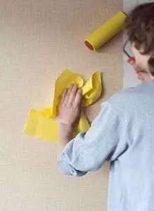 墙纸。如何胶水壁纸？