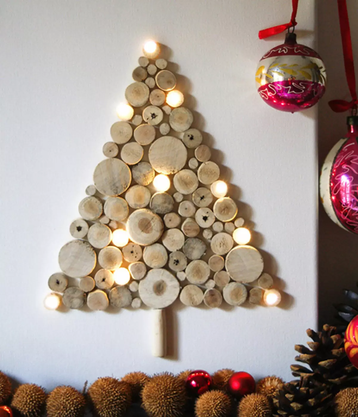 Árbol de navidad en la pared. ¿Cómo hacer un árbol de Año Nuevo en la pared?