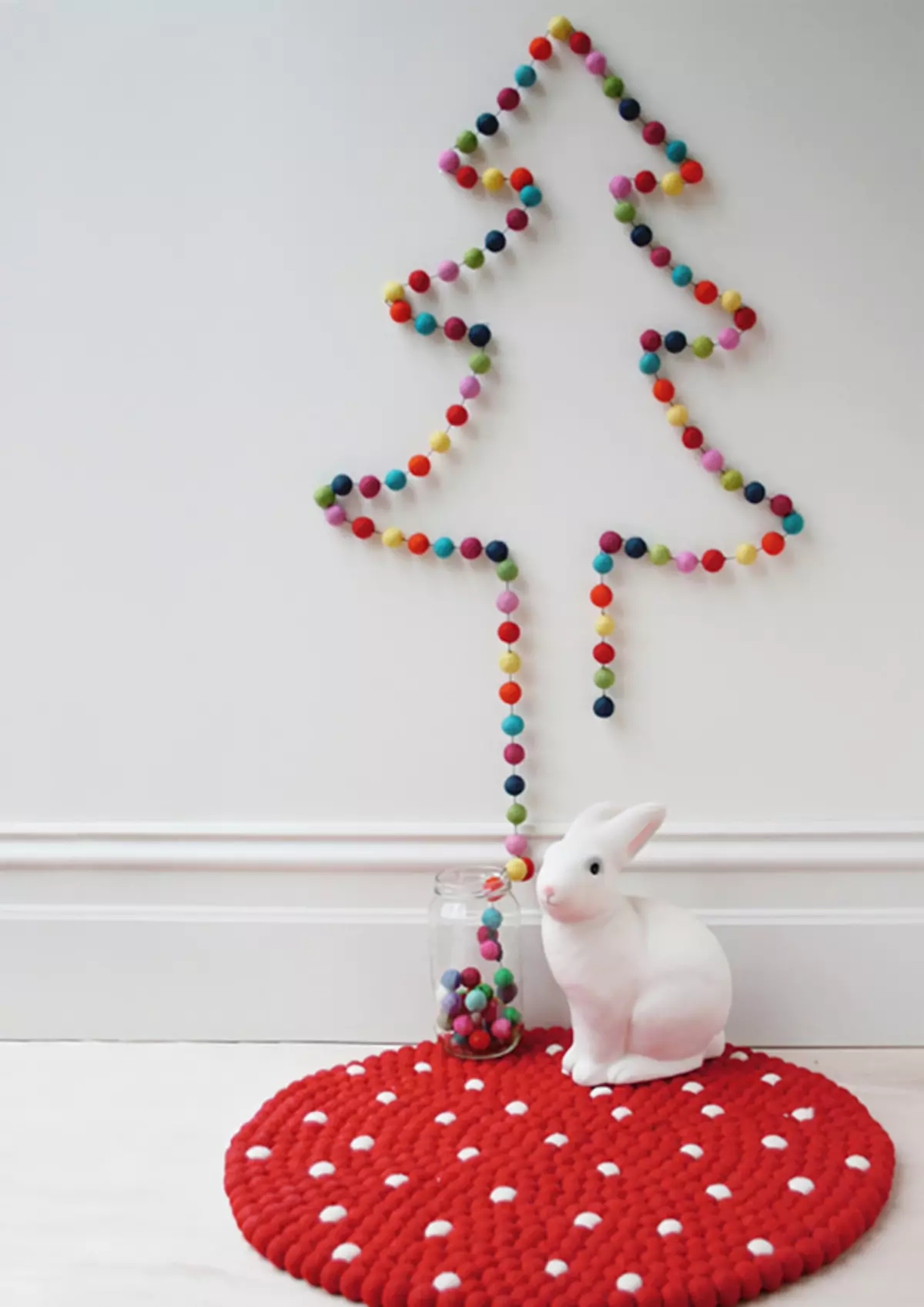 Árbol de navidad en la pared. ¿Cómo hacer un árbol de Año Nuevo en la pared?