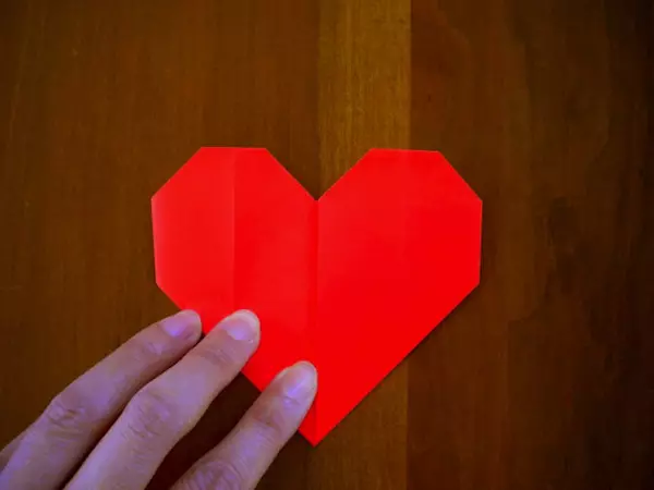 Corazón de papel. Como facer un corazón de papel?