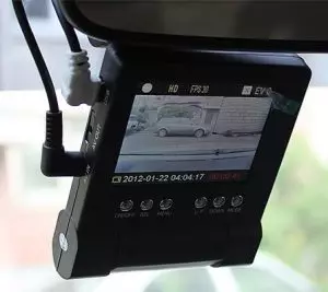 DVR. Како да изберете автомобил видео рекордер?