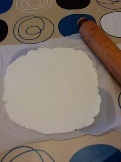 Cómo decorar un pastel de masilla: instrucciones paso a paso, fotos, videos y consejos