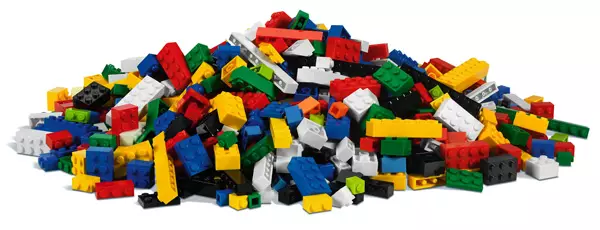 Naon anu tiasa dilakukeun tina lego? Karajinan ti lego ngalakukeunana nyalira