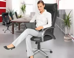 Sedie da ufficio. Quale dovrebbe essere la migliore sedia da ufficio?