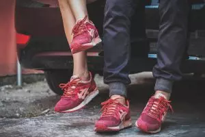 Zapatillas de deporte de los Estados Unidos: una amplia opción para los fanáticos de los productos originales