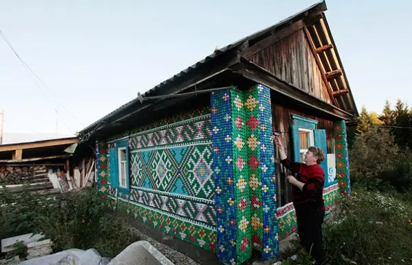 Artesanato de garrafas plásticas fazem você mesmo: para jardim e jardim, casas e casas