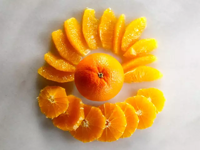 Kaip valyti granatų, ananasų, apelsinų, avokadą, arbūzą, melioną, kivi ir mango?