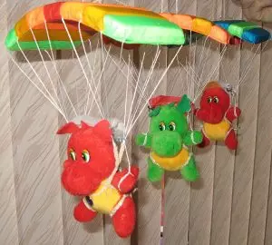 Paraşütçü Günü (26 iyul). Paraşütçülər üçün hədiyyələr