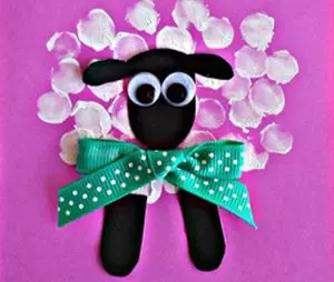 Baby Crafts: Lamb Card.