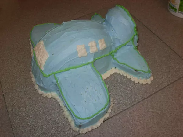 كيفية تزيين كعكة القوات المحمولة جوا؟ كعك احتفالي ليوم القوات الجوية الرقمية (2 أغسطس)