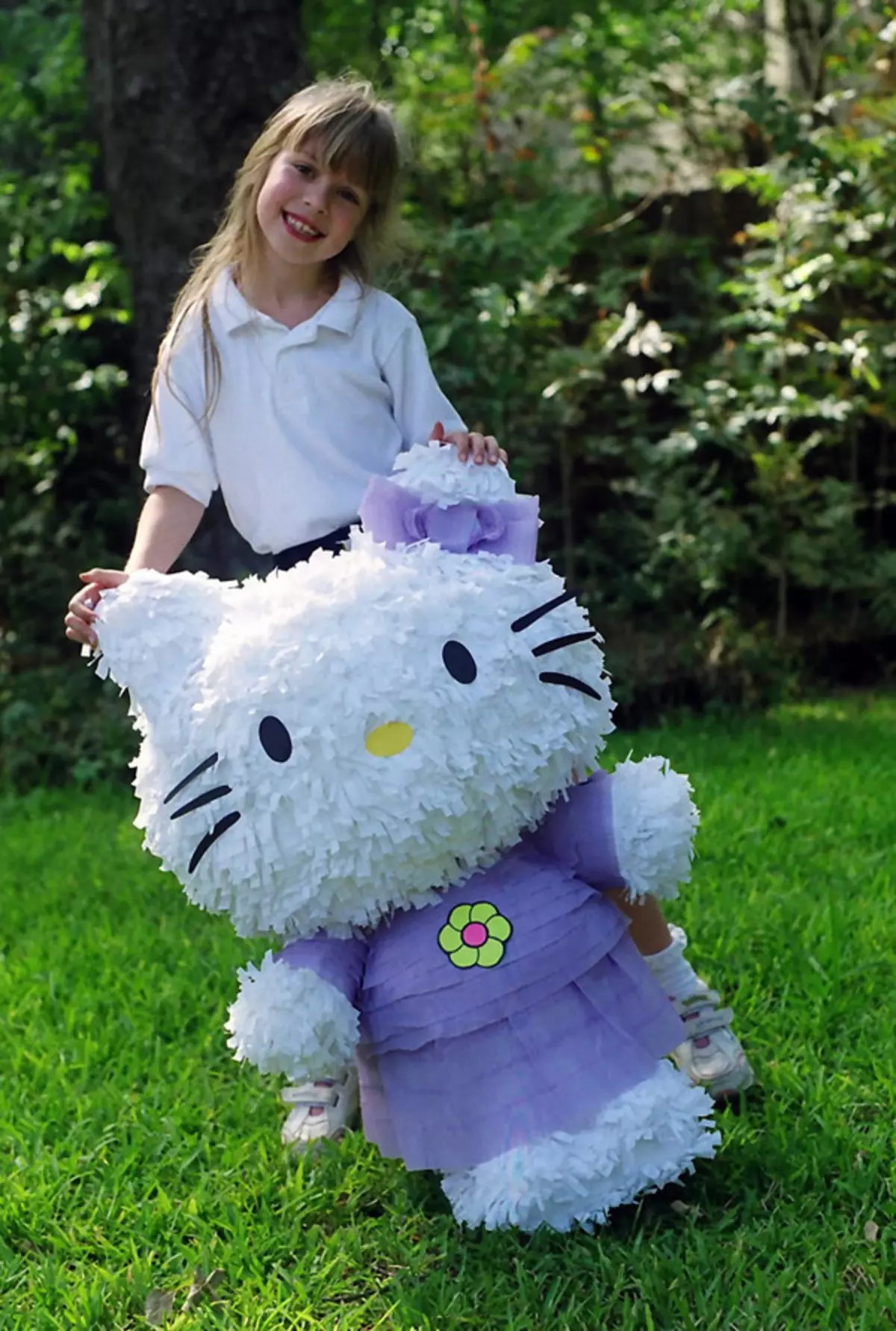 Narodeniny dievčatá v Hello Kitty (Ahoj Kitty): Nápady pre organizáciu, dizajn a hry