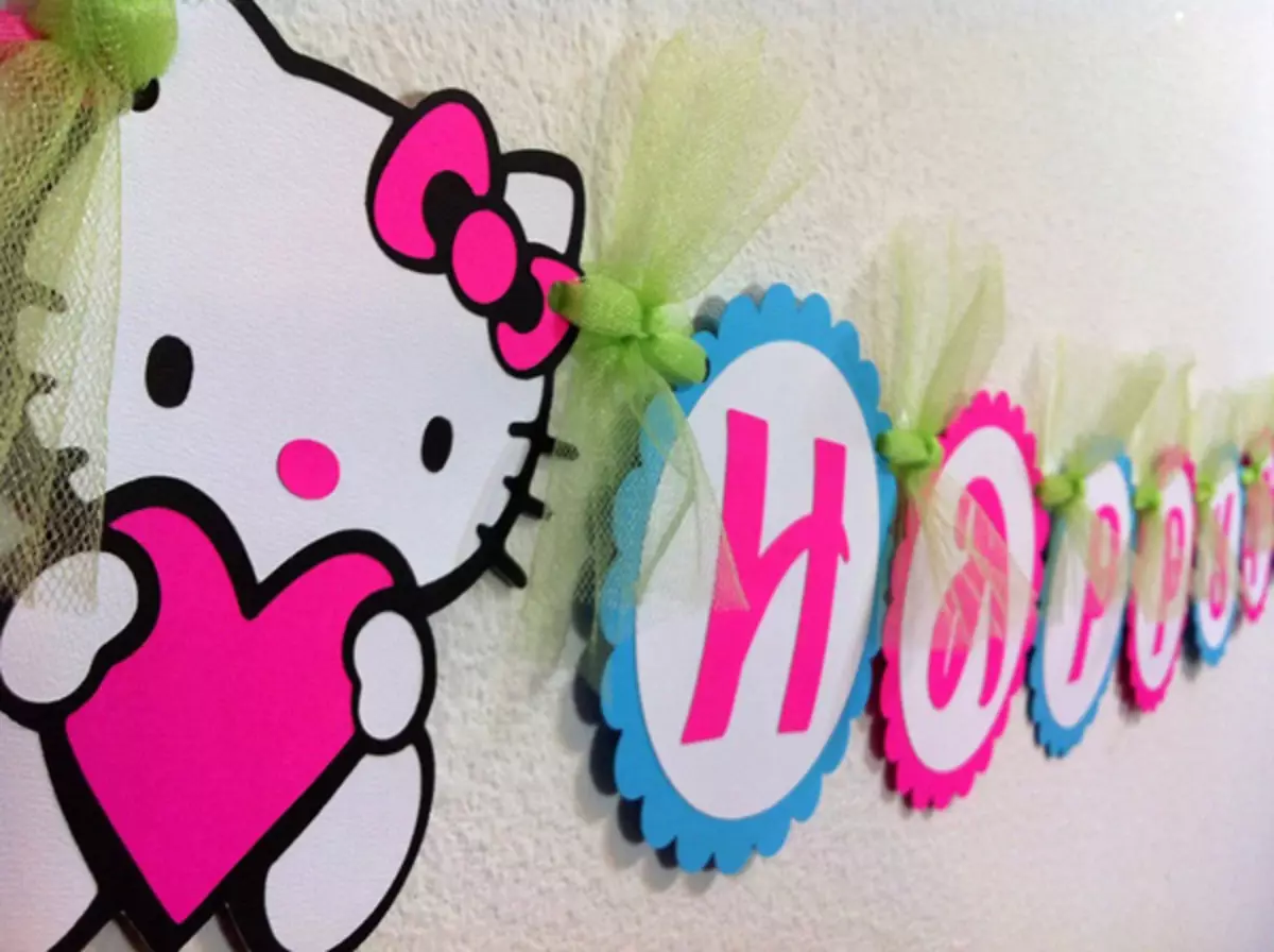 Narodeniny dievčatá v Hello Kitty (Ahoj Kitty): Nápady pre organizáciu, dizajn a hry