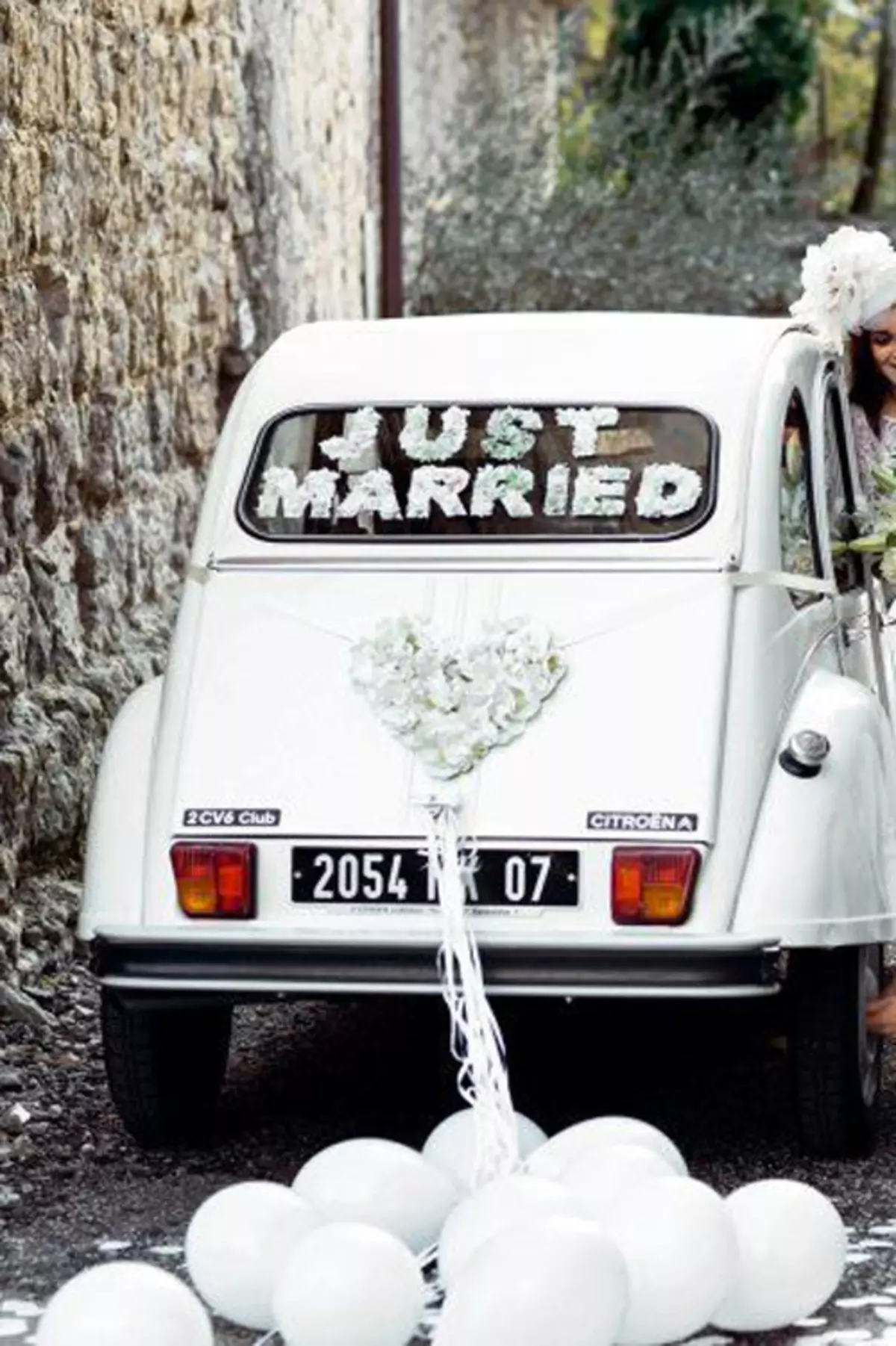 Decoración de matrimonio no coche: as decoracións do matrimonio no coche faino vostede mesmo