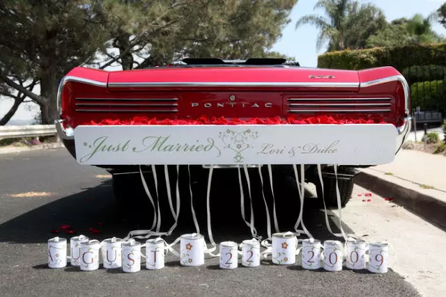 Decoración de matrimonio no coche: as decoracións do matrimonio no coche faino vostede mesmo