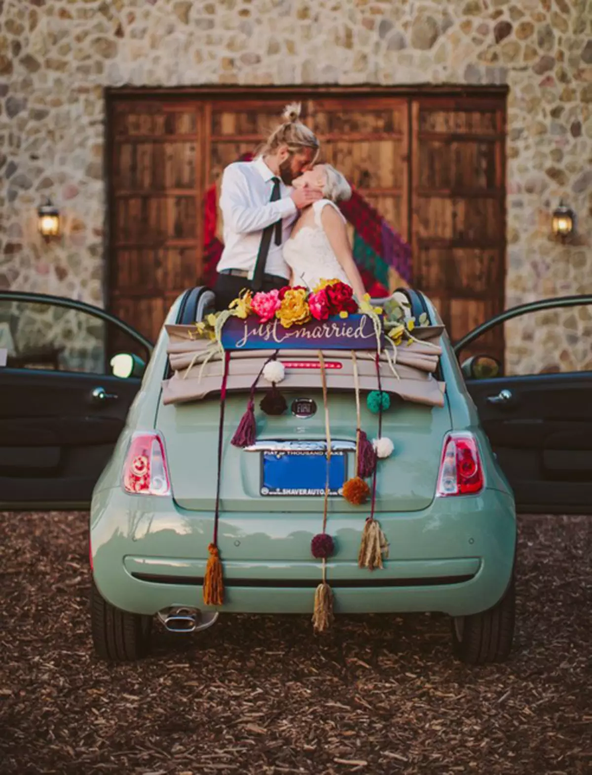 Decoración de matrimonio no coche: as decoracións do matrimonio no coche faino vostede mesmo