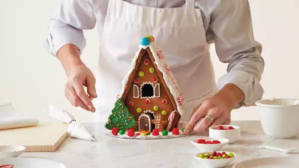 Casa di marzapane. Come fare un lodge di Gingerbread con le tue mani?