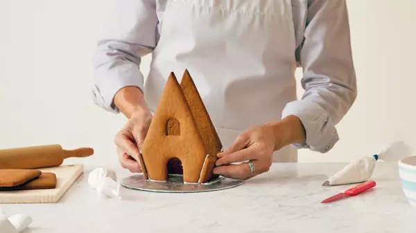 Zencefilli ev. Kendi ellerinizle gingerbread lodge nasıl yapılır?