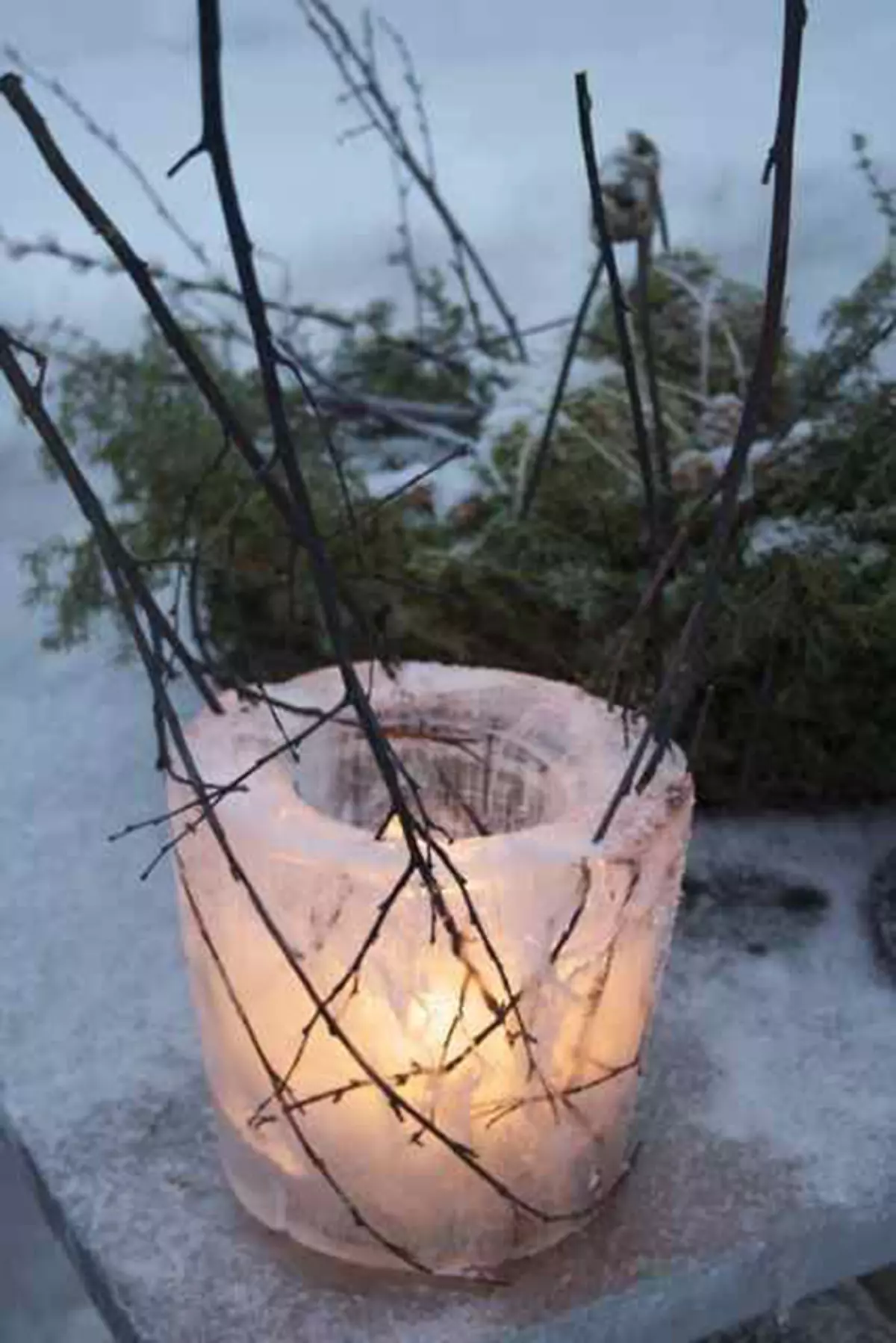 Kako okrasiti dvorišče na novo leto z ledenimi okraski? Dekoracija ledu z lastnimi rokami