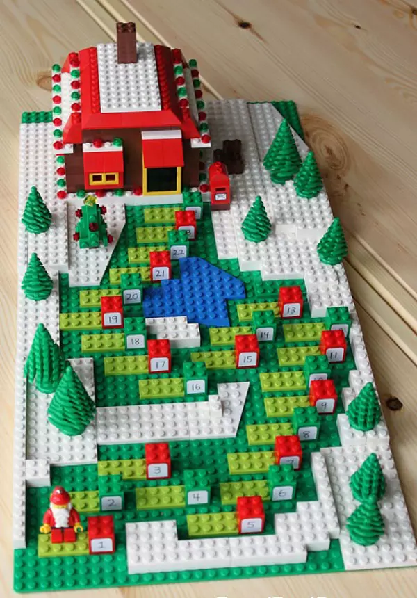 Lego Uusi vuosi: Kuinka tehdä Lego New Year's Craftsista