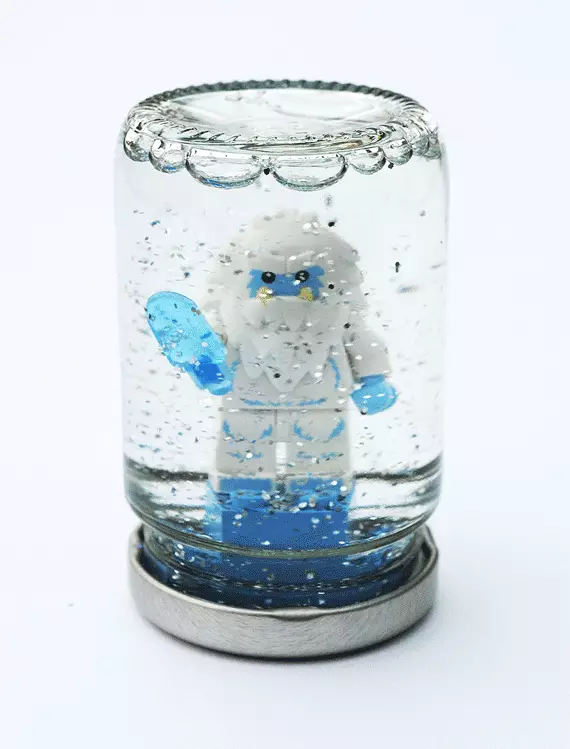 Sneeuwbal. Sneeuwbal van LEGO Doe het zelf