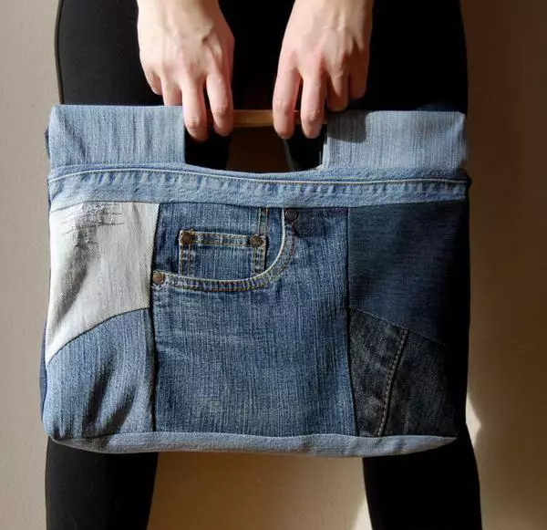 Tasker af jeans. Fra de gamle jeans gør det selv