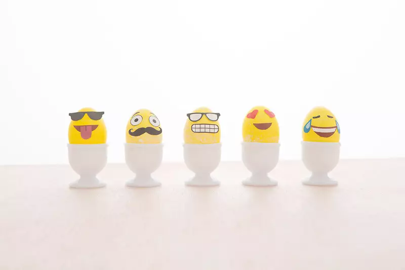 Ovos de Pascua. Emoticons de ovos de Pascua