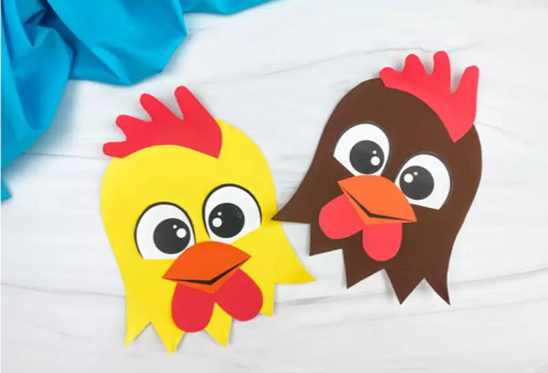 Ayam kertas dengan tangannya sendiri untuk anak-anak