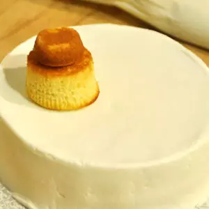 Новорічний торт Ялинка. Торт у вигляді новорічної ялинки