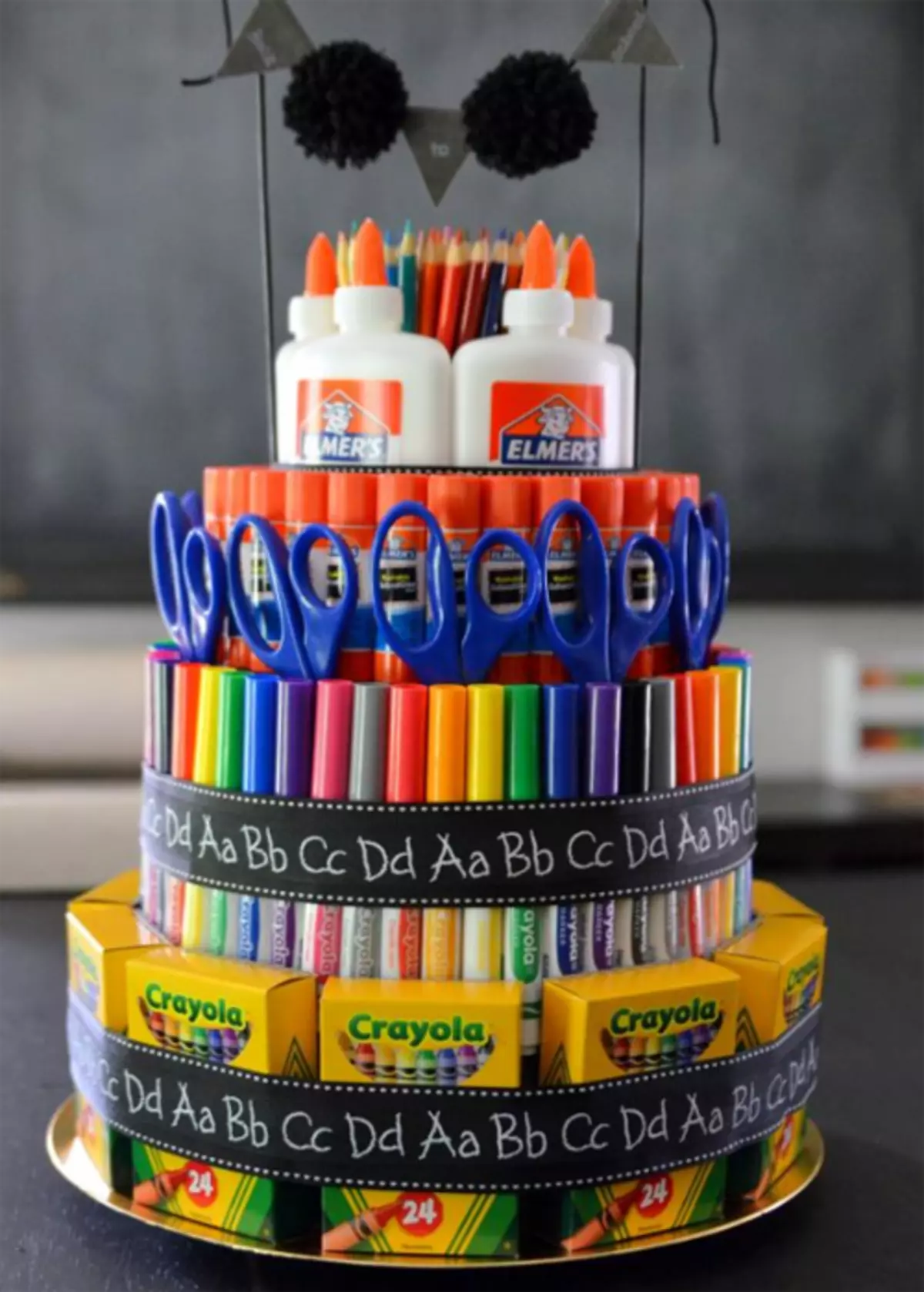 先生のためのケーキ：あなた自身の手で先生への贈り物