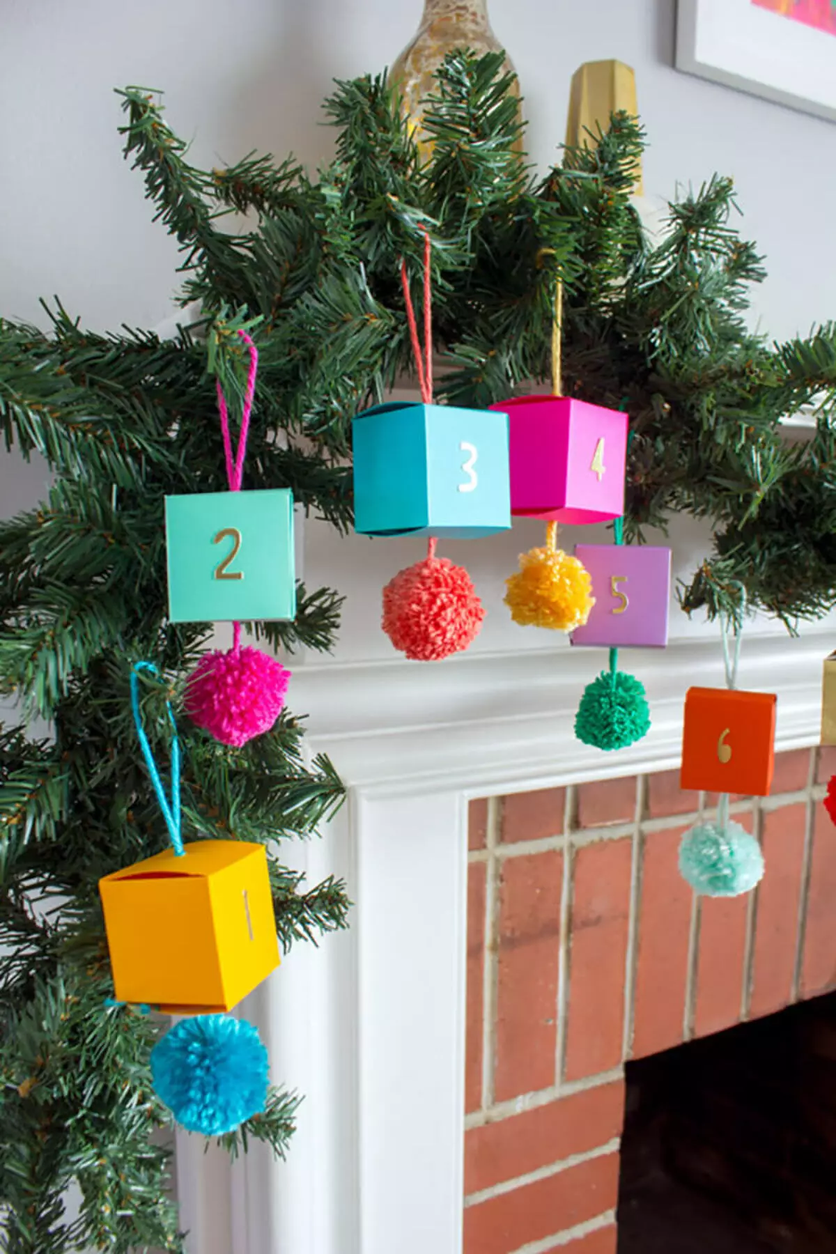 How to decorate a children's room for the new year? New Year's interior do it yourself