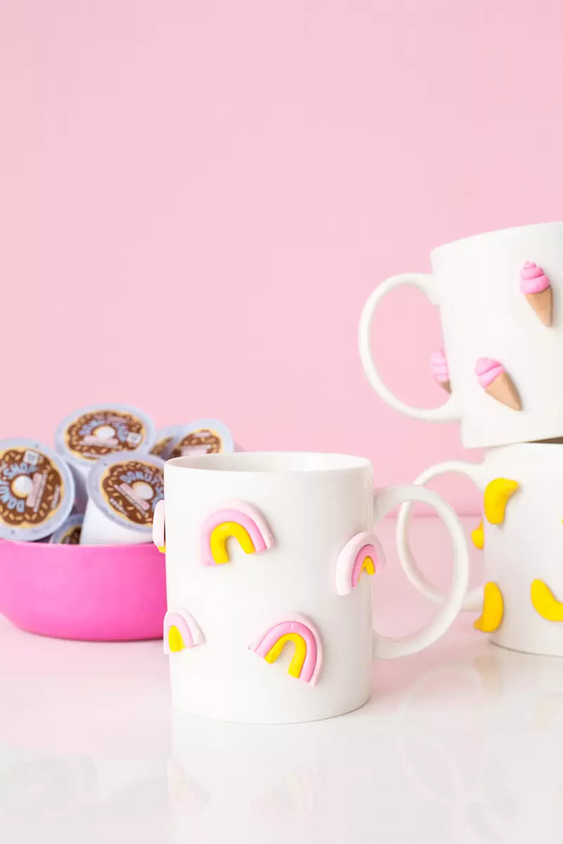 Decoración de la taza de arcilla polimérica: tazas decoradas con arcilla polimérica con sus propias manos