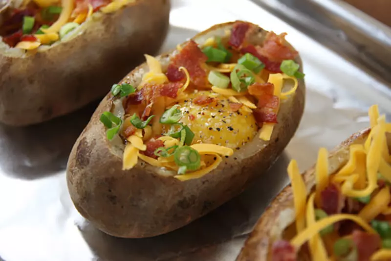 Stuffed potatoes: the simplest and delicious ways of cooking 2551_10