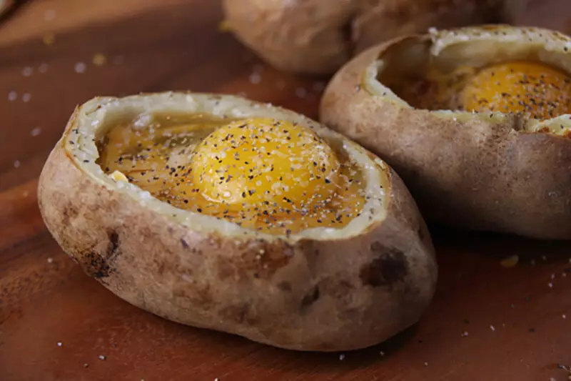 Stuffed Potato's: De ienfâldichste en lekkere manieren om te koken 2551_9