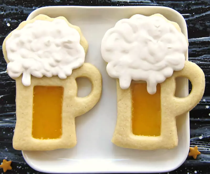 Mga cookies beer mug - Maayo kaayo nga regalo nga paborito nga beer 2642_1