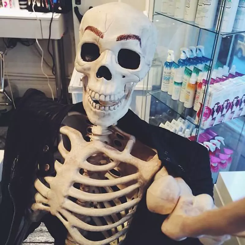 Foto Skeleton yang menakluki Instagram (Instagram) 2713_16