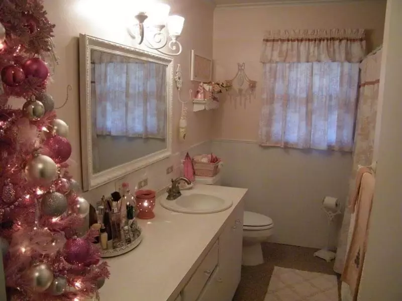 How to decorate the bathroom for the new year with your own hands? 2752_4
