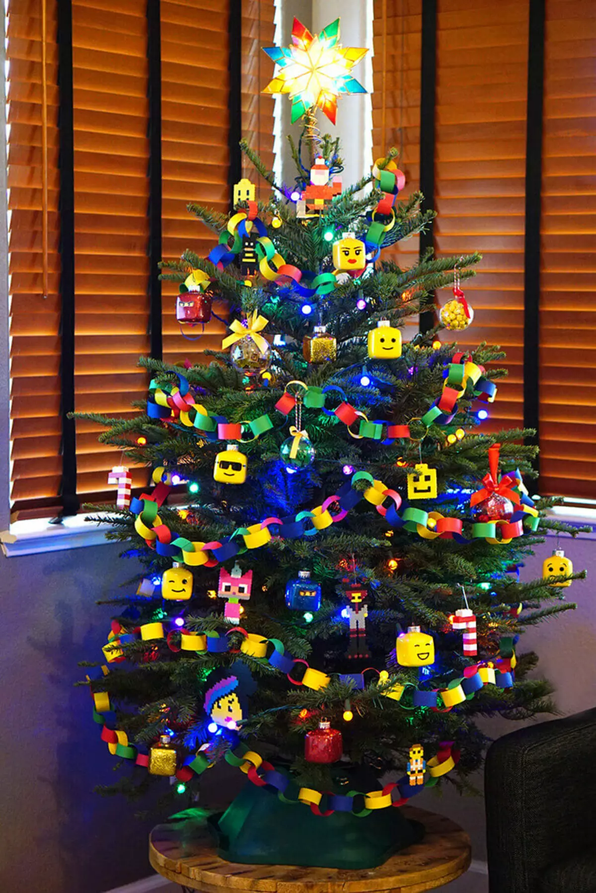 LEGO ÁRVORE. Como decorar a árvore do ano novo no estilo LEGO? 2762_1