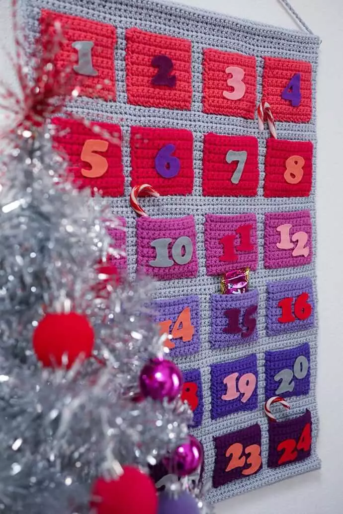 Advent Calendar para sa mga bata gawin ito sa iyong sarili 2807_2