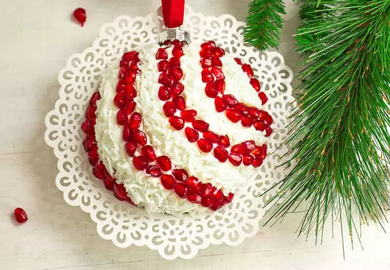 How to decorate a salad for new year and christmas 2853_14