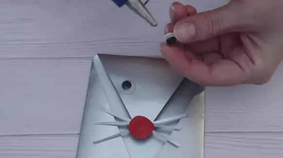Миша з паперу своїми руками - оригінальна ідея прикраси новорічного столу 2909_11