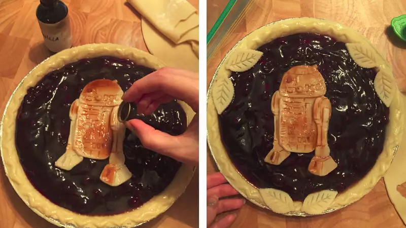 Bir tort necə bəzəyəcək? Star Wars Pie: Darth Vader və R2-D2 2963_13