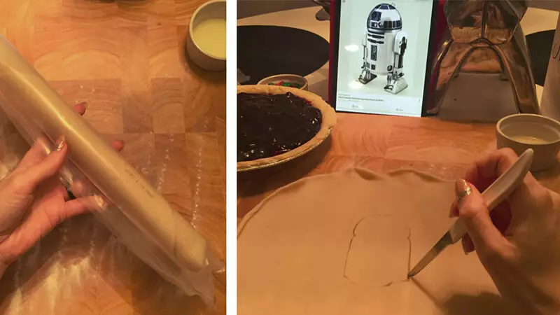 Hogyan kell díszíteni egy tortát? Star Wars Pie: Darth Vader és R2-D2 2963_9