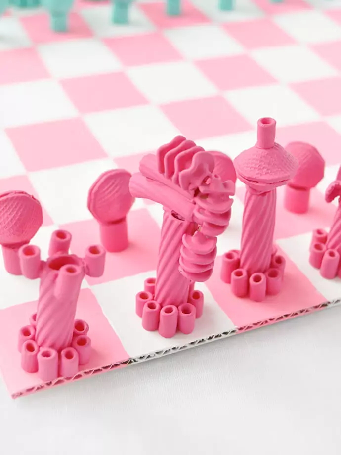 Crafts from macaroni. How to make chess do it yourself?