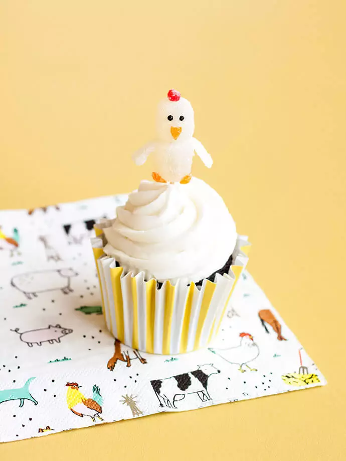 Wie können Sie Cupcakes, Cupcakes, Muffins und Kuchen für Ostern dekorieren?