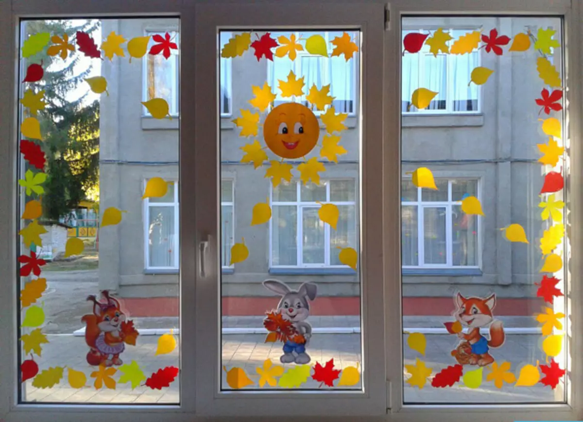 유치원과 학교에서 가을 휴가로 창을 꾸미는 방법은 무엇입니까? 3378_6