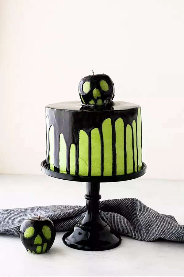 Gâteau à Halloween. Comment décorer le gâteau avec une pomme? 3383_2